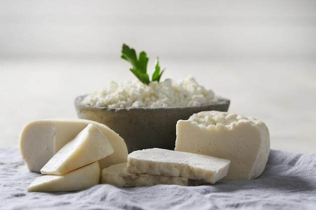 Top 10 Healthiest & Most Popular Cheeses in the World (Updated)